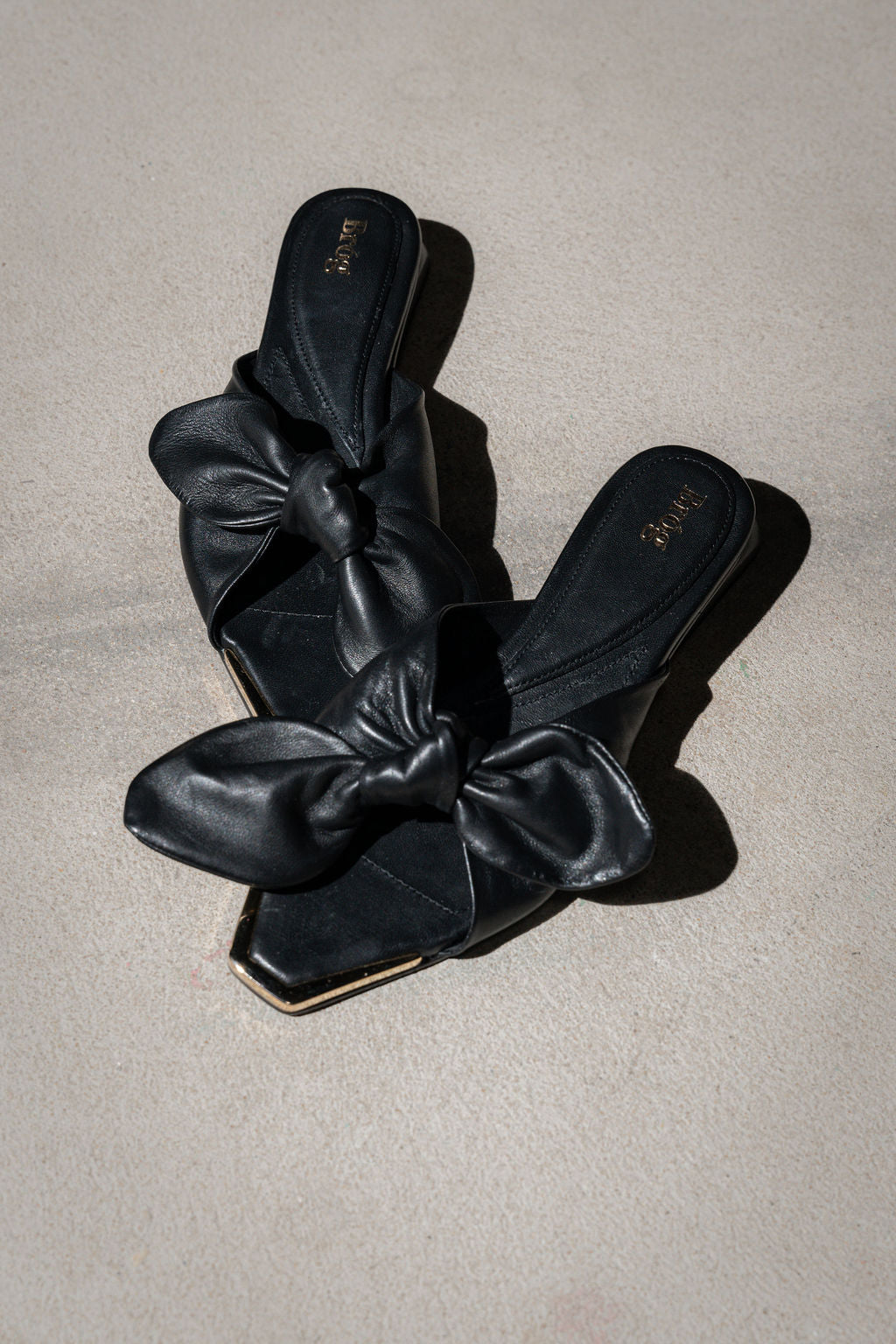 Mule Shoes For the Modern Woman | Bróg